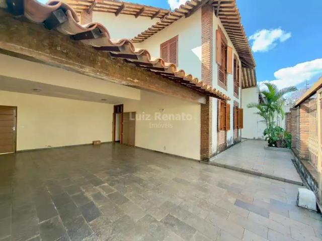 Casa / Sobrado para Venda em Belo Horizonte/MG Belvedere 5 Quartos