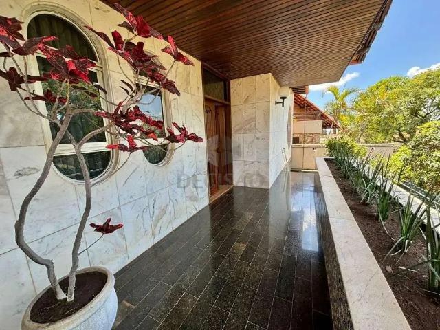 Casa / Sobrado para Venda em Belo Horizonte/MG Belvedere 6 Quartos