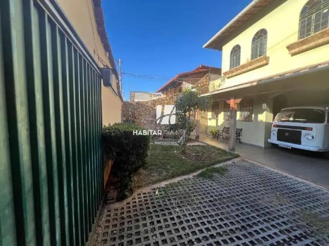 Casa / Sobrado para Venda em Belo Horizonte/MG Bom Jesus 4 Quartos