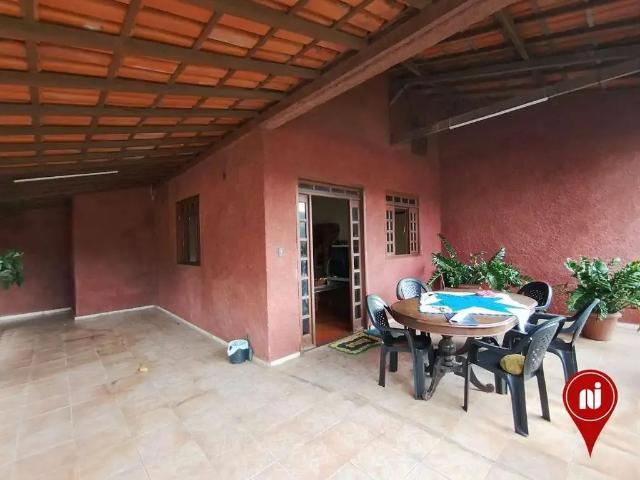 Casa / Sobrado para Venda em Belo Horizonte/MG Bonsucesso 5 Quartos