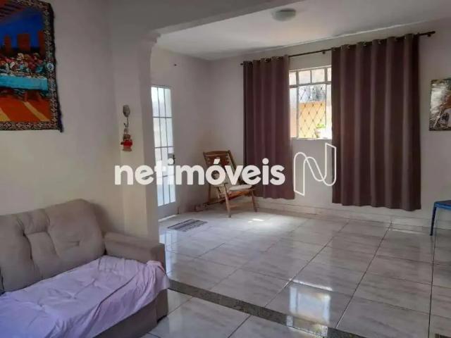 Casa / Sobrado para Venda em Belo Horizonte/MG Cachoeirinha 6 Quartos