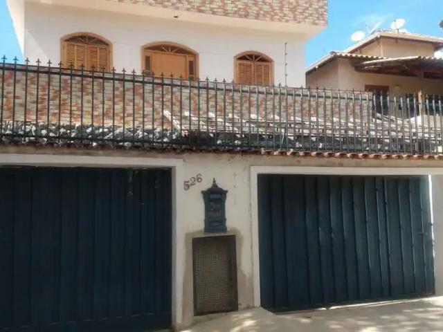 Casa / Sobrado para Venda em Belo Horizonte/MG Cachoeirinha 3 Quartos