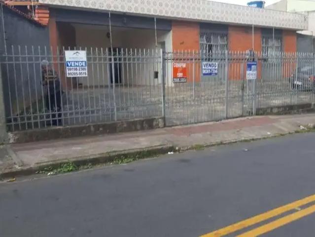 Casa / Sobrado para Venda em Belo Horizonte/MG Cachoeirinha 3 Quartos