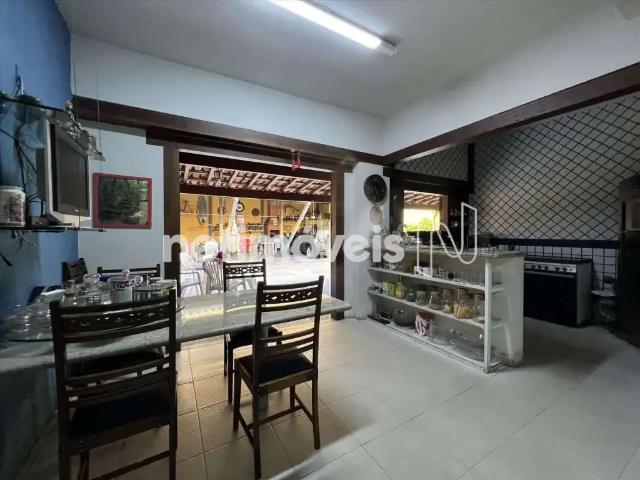 Casa / Sobrado para Venda em Belo Horizonte/MG Caiçaras 3 Quartos