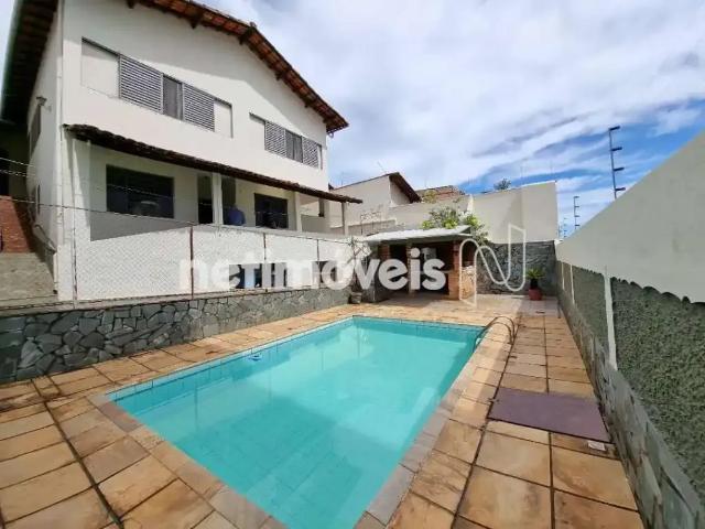 Casa / Sobrado para Venda em Belo Horizonte/MG Caiçaras 3 Quartos