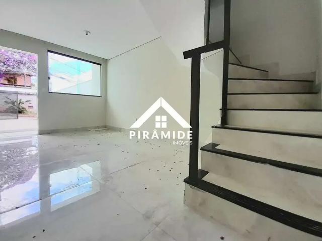 Casa / Sobrado para Venda em Belo Horizonte/MG Candelária 3 Quartos