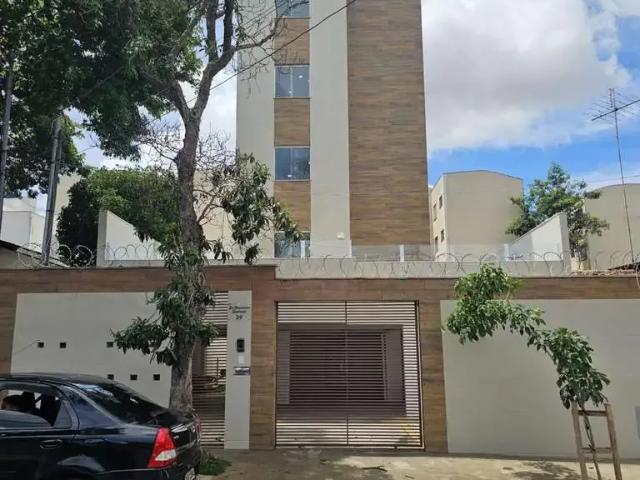 Casa / Sobrado para Venda em Belo Horizonte/MG Candelária 2 Quartos