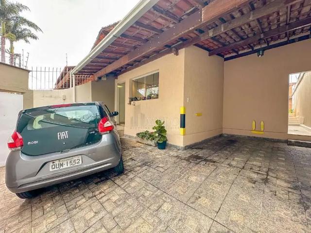 Casa / Sobrado para Venda em Belo Horizonte/MG Castelo 3 Quartos