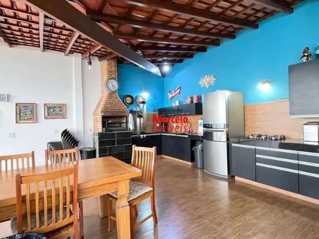 Casa / Sobrado para Venda em Belo Horizonte/MG Castelo 5 Quartos