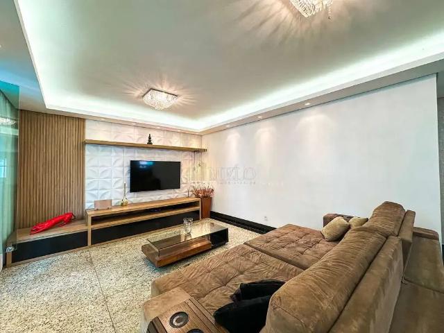 Casa / Sobrado para Venda em Belo Horizonte/MG Castelo 5 Quartos