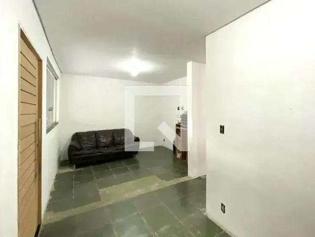 Casa / Sobrado para Venda em Belo Horizonte/MG Cenáculo 2 Quartos
