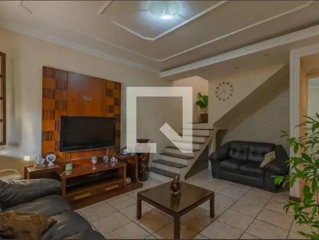 Casa / Sobrado para Venda em Belo Horizonte/MG Cenáculo 3 Quartos