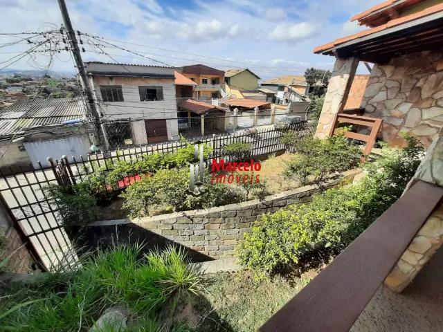 Casa / Sobrado para Venda em Belo Horizonte/MG Cenáculo 3 Quartos