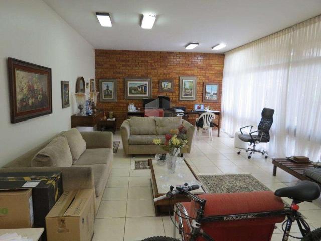 Casa / Sobrado para Venda em Belo Horizonte/MG Cidade Jardim 4 Quartos