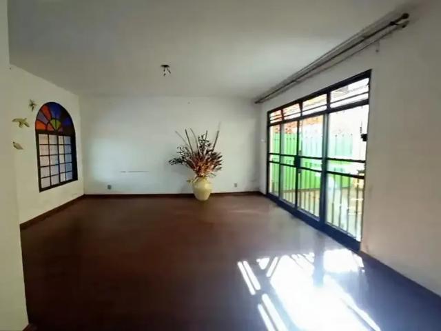 Casa / Sobrado para Venda em Belo Horizonte/MG Cidade Nova 5 Quartos
