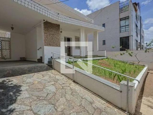 Casa / Sobrado para Venda em Belo Horizonte/MG Colégio Batista 4 Quartos