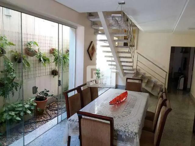 Casa / Sobrado para Venda em Belo Horizonte/MG Colégio Batista 4 Quartos