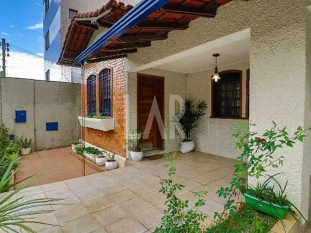 Casa / Sobrado para Venda em Belo Horizonte/MG Colégio Batista 4 Quartos