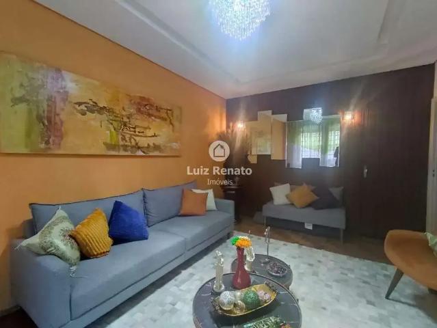 Casa / Sobrado para Venda em Belo Horizonte/MG Colégio Batista 5 Quartos