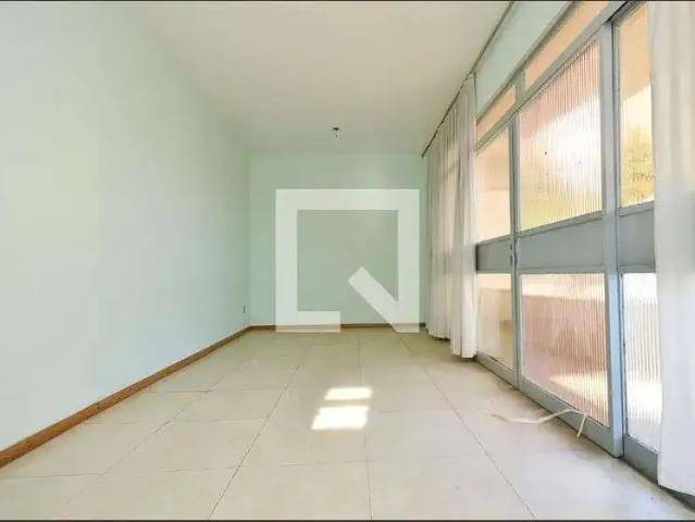 Casa / Sobrado para Venda em Belo Horizonte/MG Colégio Batista 5 Quartos