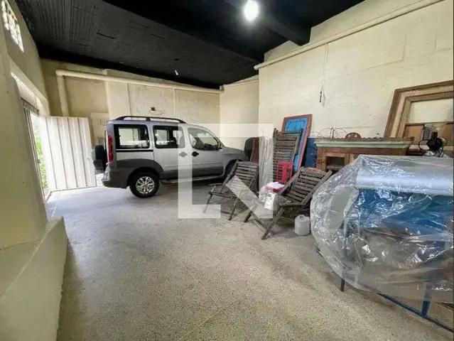 Casa / Sobrado para Venda em Belo Horizonte/MG Colégio Batista 6 Quartos