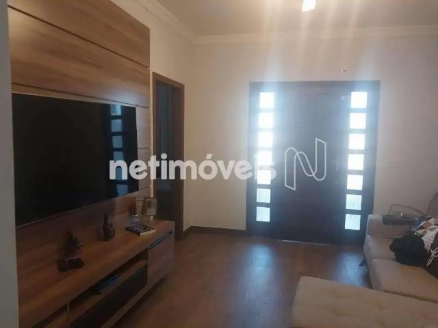 Casa / Sobrado para Venda em Belo Horizonte/MG Colégio Batista 3 Quartos