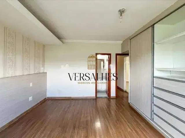 Casa / Sobrado para Venda em Belo Horizonte/MG Concórdia 4 Quartos