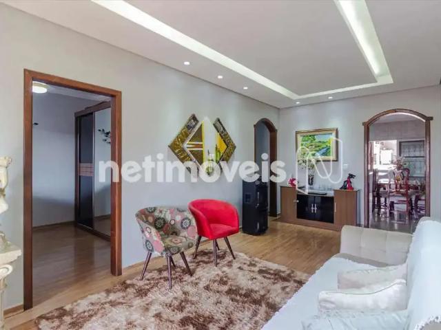 Casa / Sobrado para Venda em Belo Horizonte/MG Copacabana 3 Quartos