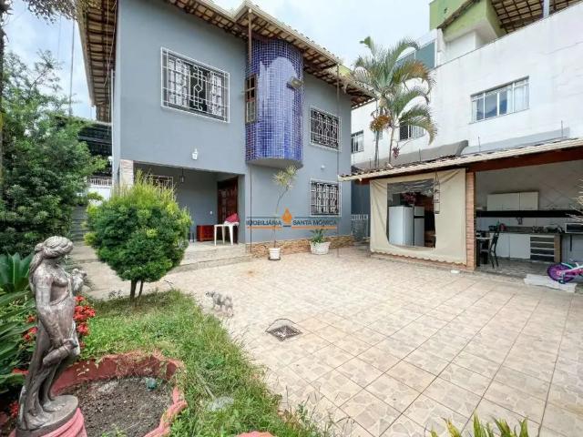 Casa / Sobrado para Venda em Belo Horizonte/MG Copacabana 6 Quartos