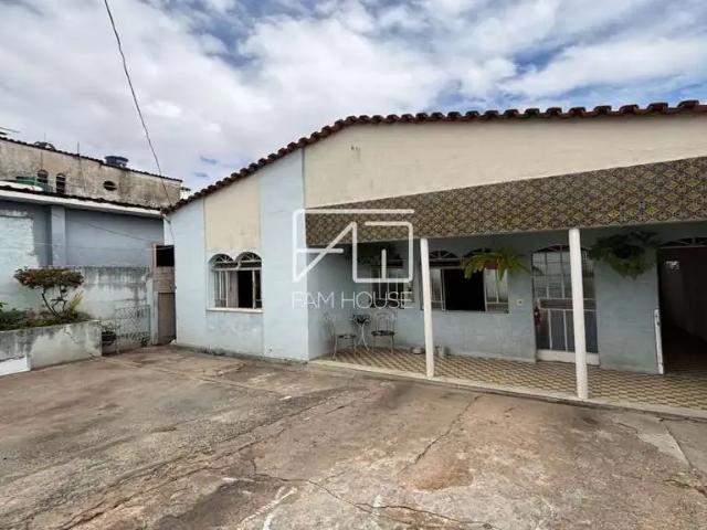 Casa / Sobrado para Venda em Belo Horizonte/MG Dom Bosco 5 Quartos