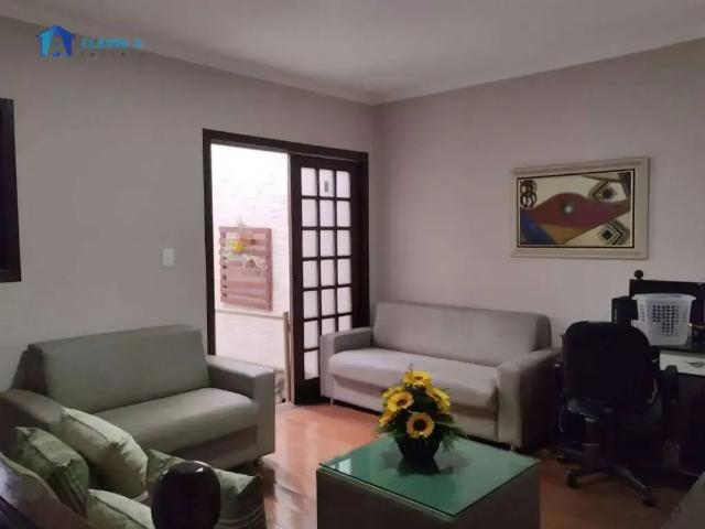 Casa / Sobrado para Venda em Belo Horizonte/MG Dom Cabral 3 Quartos