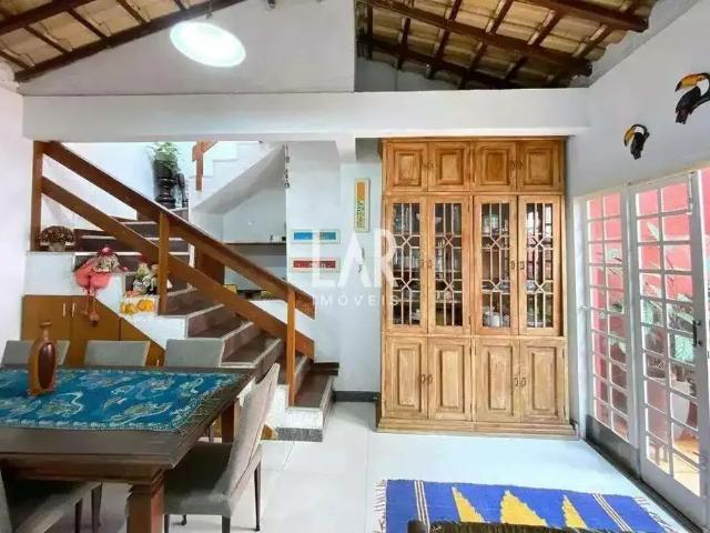 Casa / Sobrado para Venda em Belo Horizonte/MG Dom Joaquim 3 Quartos