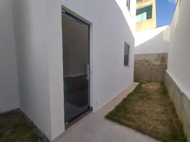Casa / Sobrado para Venda em Belo Horizonte/MG Etelvina Carneiro 3 Quartos