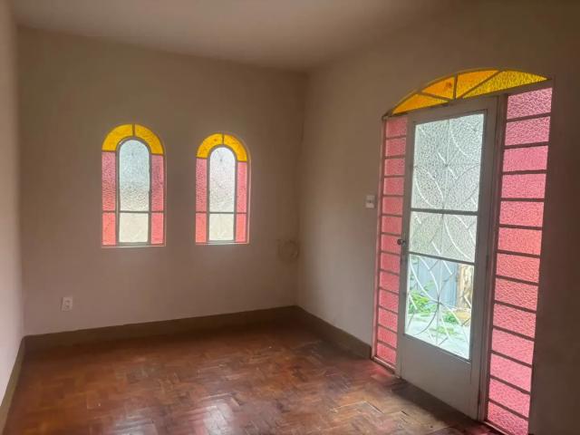 Casa / Sobrado para Venda em Belo Horizonte/MG Ermelinda 2 Quartos