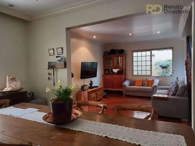 Casa / Sobrado para Venda em Belo Horizonte/MG Esplanada 5 Quartos