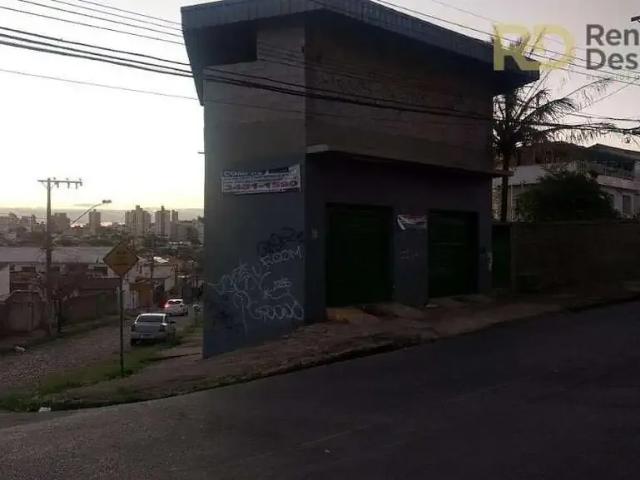 Casa / Sobrado para Venda em Belo Horizonte/MG Esplanada 2 Quartos