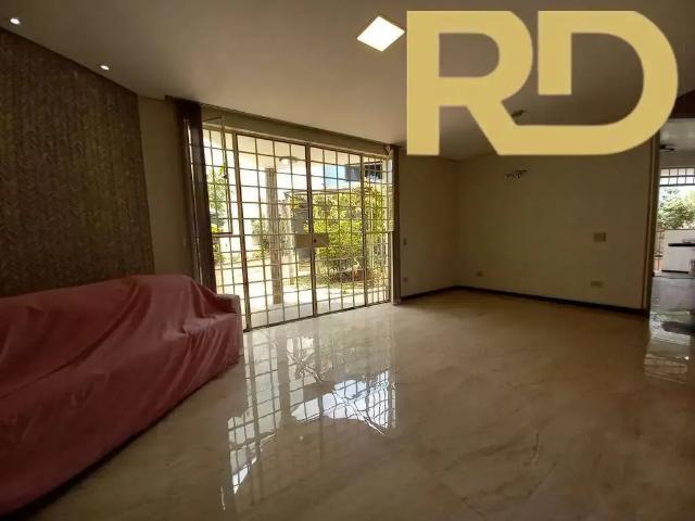 Casa / Sobrado para Venda em Belo Horizonte/MG Esplanada 3 Quartos