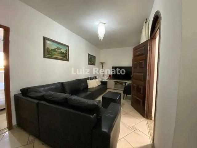 Casa / Sobrado para Venda em Belo Horizonte/MG Esplanada 3 Quartos