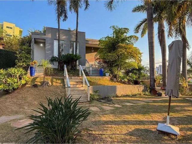 Casa / Sobrado para Venda em Belo Horizonte/MG Estoril 6 Quartos