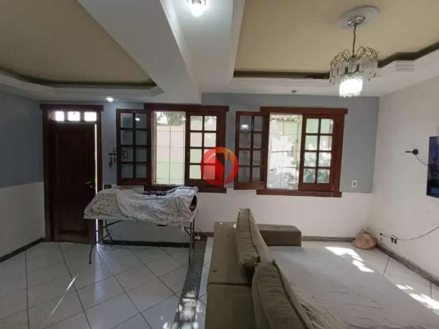 Casa / Sobrado para Venda em Belo Horizonte/MG Floramar 4 Quartos