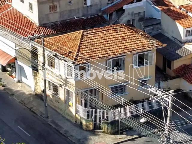 Casa / Sobrado para Venda em Belo Horizonte/MG Floresta 3 Quartos