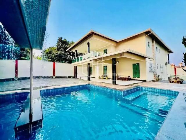 Casa / Sobrado para Venda em Belo Horizonte/MG Garças 4 Quartos
