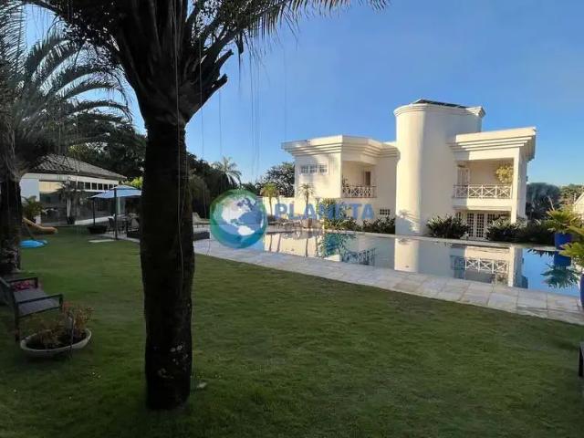 Casa / Sobrado para Venda em Belo Horizonte/MG Garças 4 Quartos