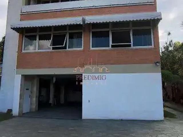 Casa / Sobrado para Venda em Belo Horizonte/MG Garças 7 Quartos
