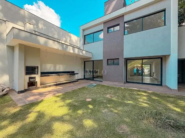 Casa / Sobrado para Venda em Belo Horizonte/MG Garças 3 Quartos