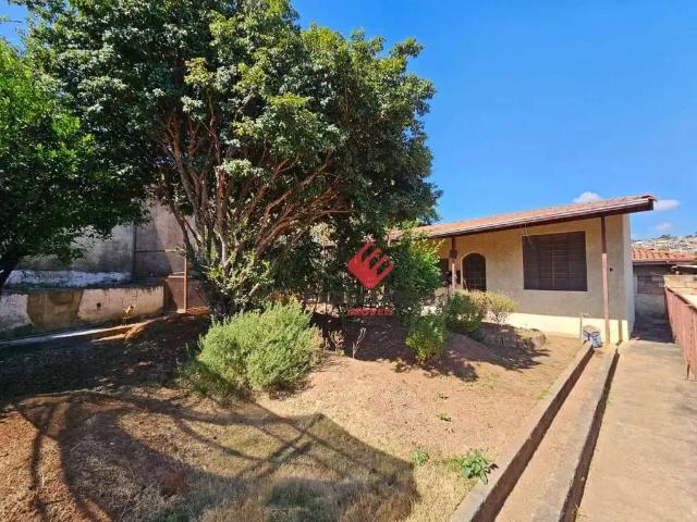 Casa / Sobrado para Venda em Belo Horizonte/MG Glória 3 Quartos
