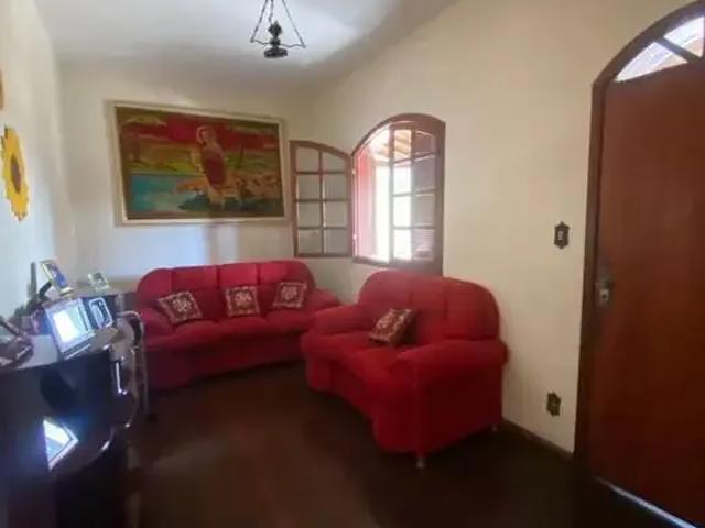 Casa / Sobrado para Venda em Belo Horizonte/MG Glória 3 Quartos