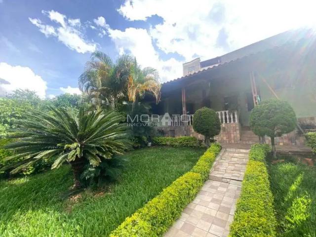 Casa / Sobrado para Venda em Belo Horizonte/MG Glória 3 Quartos