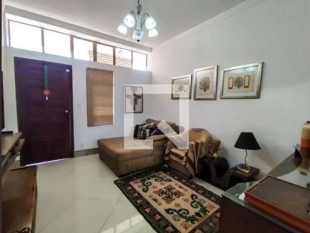 Casa / Sobrado para Venda em Belo Horizonte/MG Glória 3 Quartos