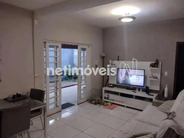 Casa / Sobrado para Venda em Belo Horizonte/MG Goiânia 3 Quartos